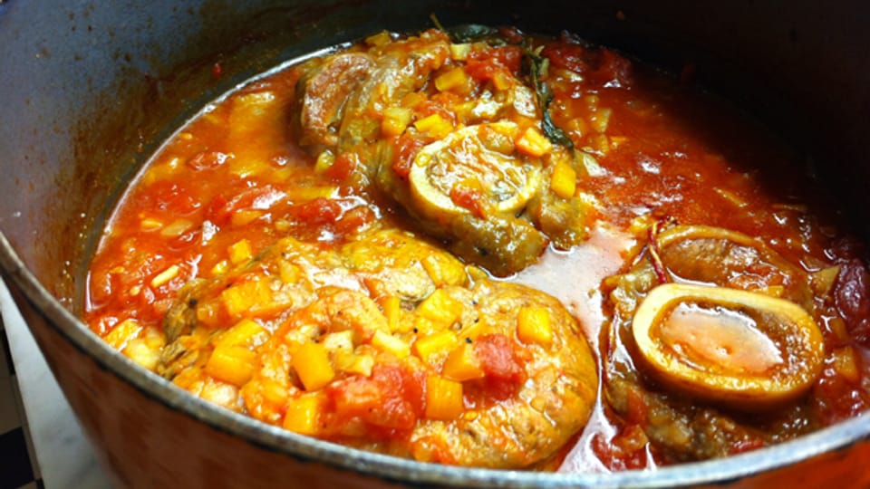 Viel Fleisch am Knochen: Ossobuco - Audio & Podcasts - SRF