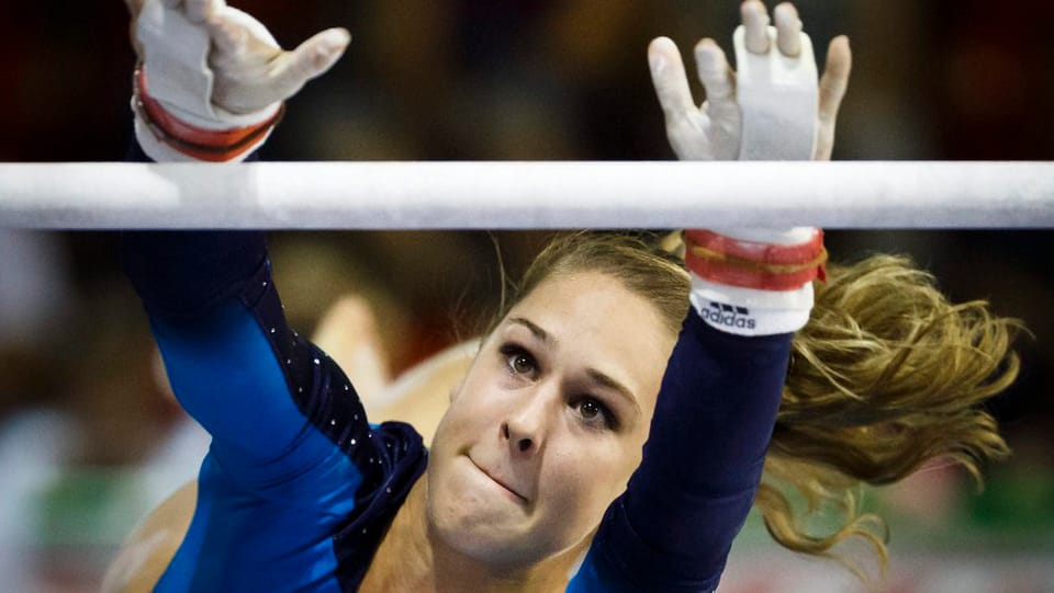 Fünf Titel für Kunstturnerin Giulia Steingruber - Audio & Podcasts - SRF