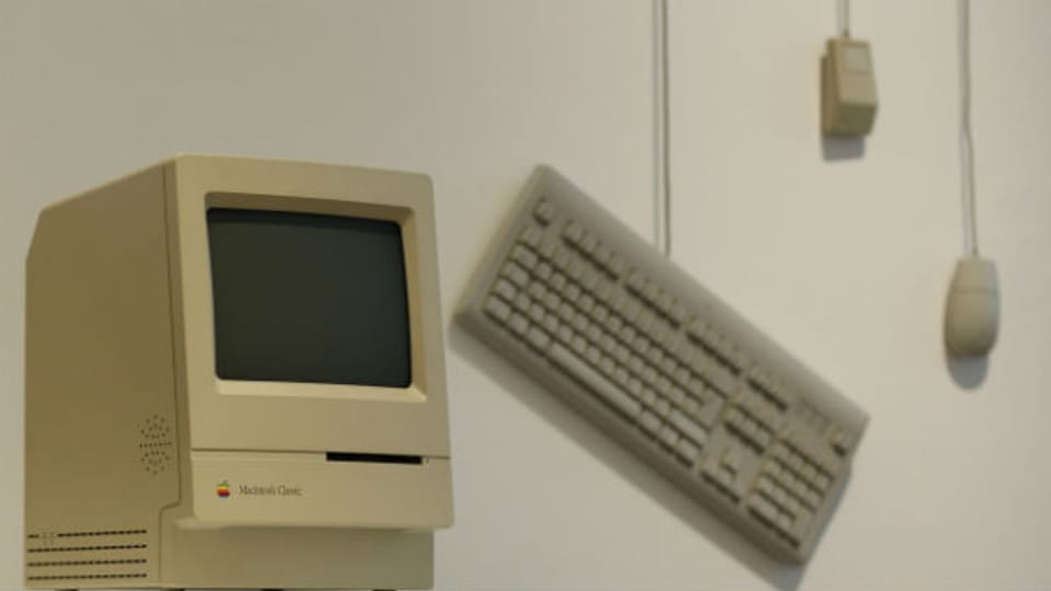 Der erste Macintosh - Meilenstein der Computergeschichte - Audio & Podcasts - SRF