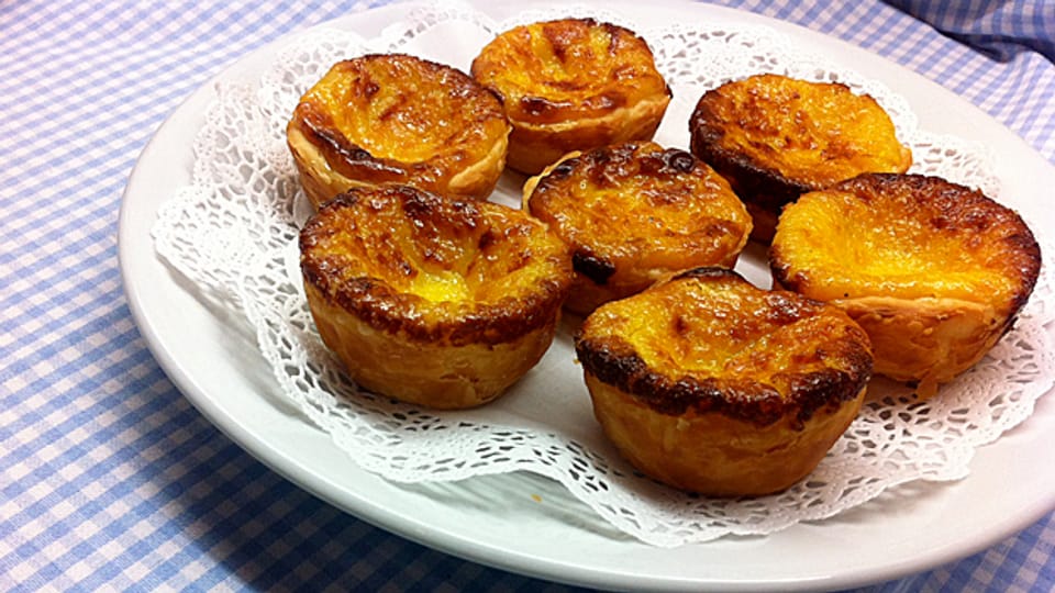 Himmlische «Nidel-Türtli» - Audio & Podcasts - SRF