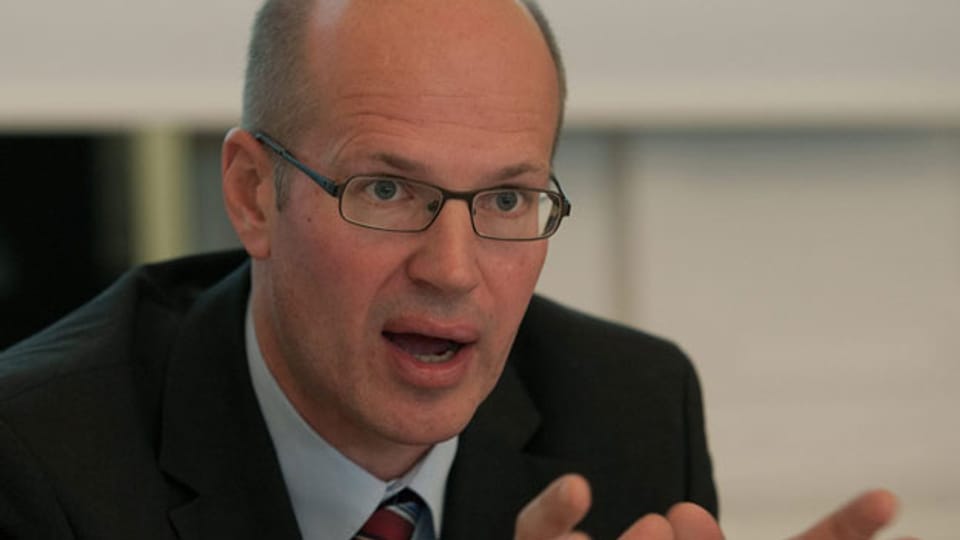 Dirk Stahl, CEO BLS-Cargo über die Totalsperre der Rheintalbahn - Audio ...