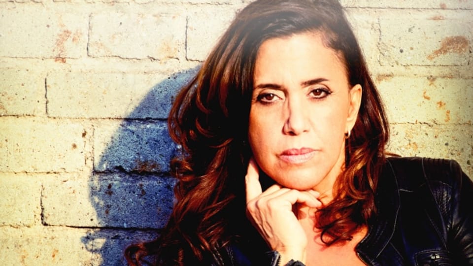 Lilly Martin lebt den Blues mit Haut und Haar - Audio & Podcasts - SRF