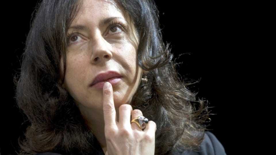 «Anne-Marie die Schönheit» von Yasmina Reza, Hanser - Audio & Podcasts ...