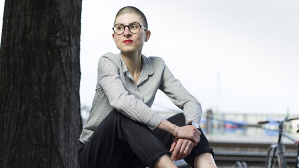 Autorin Anna Stern im Gespräch - Audio & Podcasts - SRF