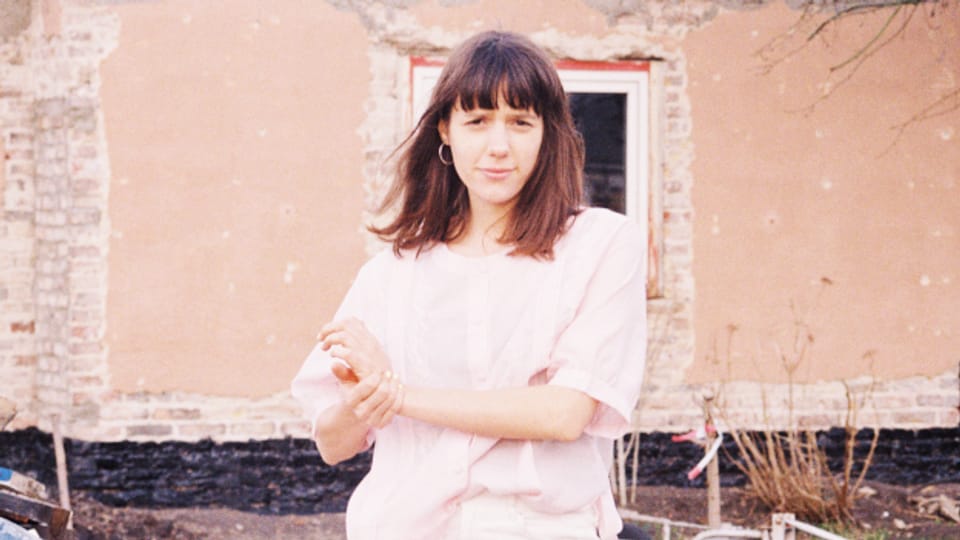 Anna Erhard: Am Freitag das Debütalbum «Short Cut» – und bald auf hoher ...