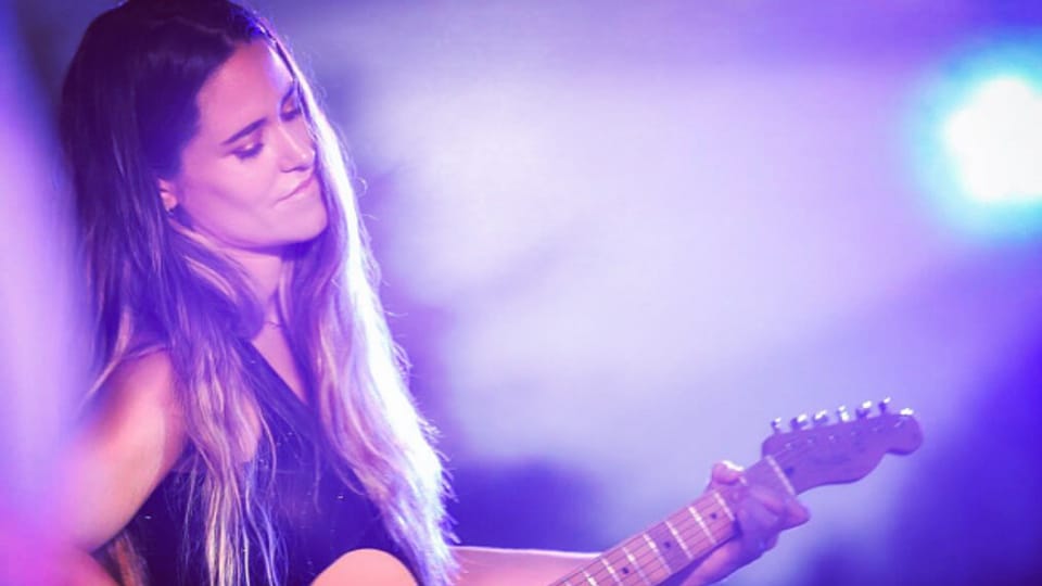 Andrea Benz - Erfolgreicher Schweizer Country Export - Audio & Podcasts ...