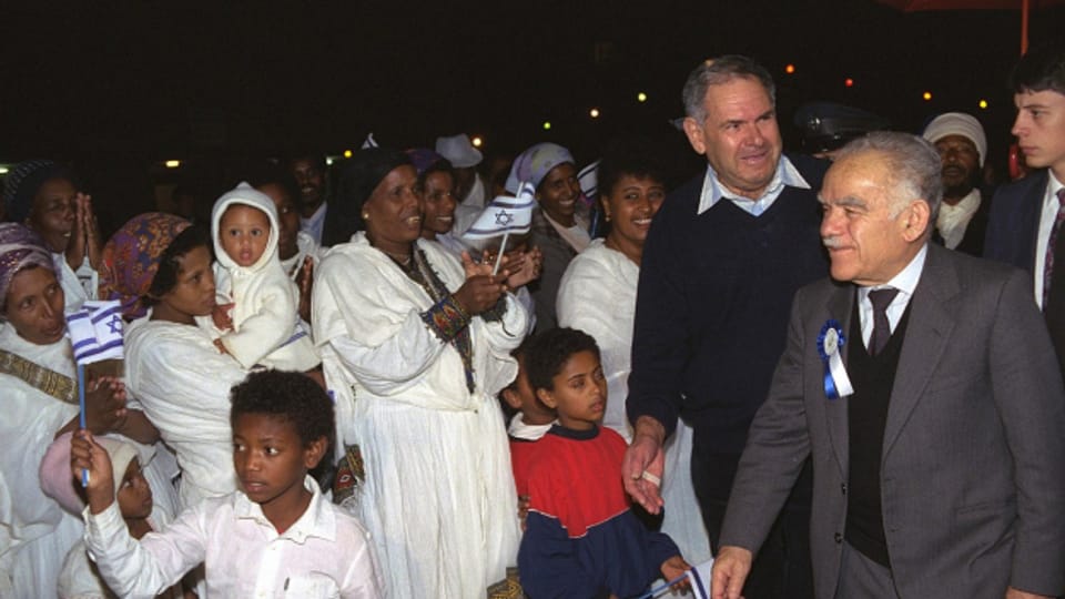 Heute vor 39 Jahren: Ende der "Operation Moses" - Audio & Podcasts - SRF