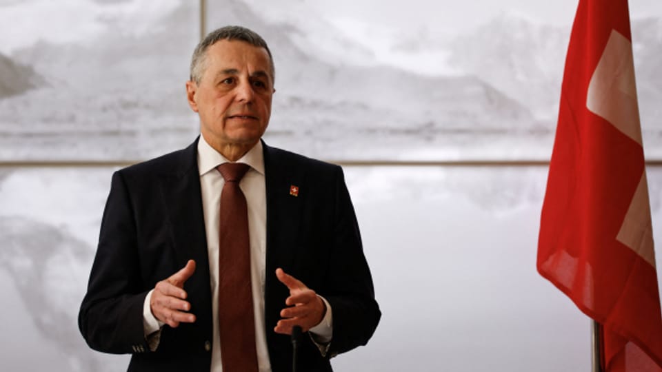 Cassis auf grosser Mission in China - Audio & Podcasts - SRF