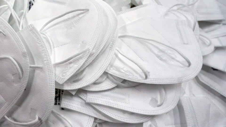 Masken-Beschaffung: Emix machte Druck aufs VBS - Audio & Podcasts - SRF