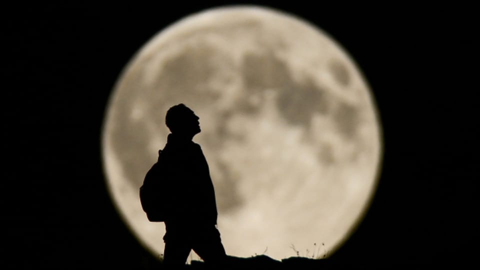 «Mann im Mond» von Stephan Mathys - Audio & Podcasts - SRF