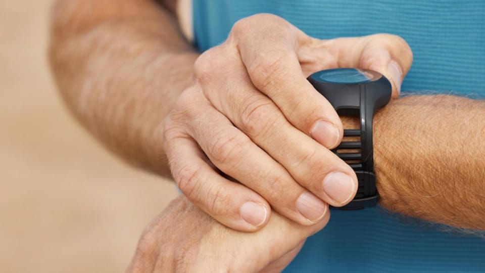Smartwatch anstatt Notfallknopf - Audio & Podcasts - SRF