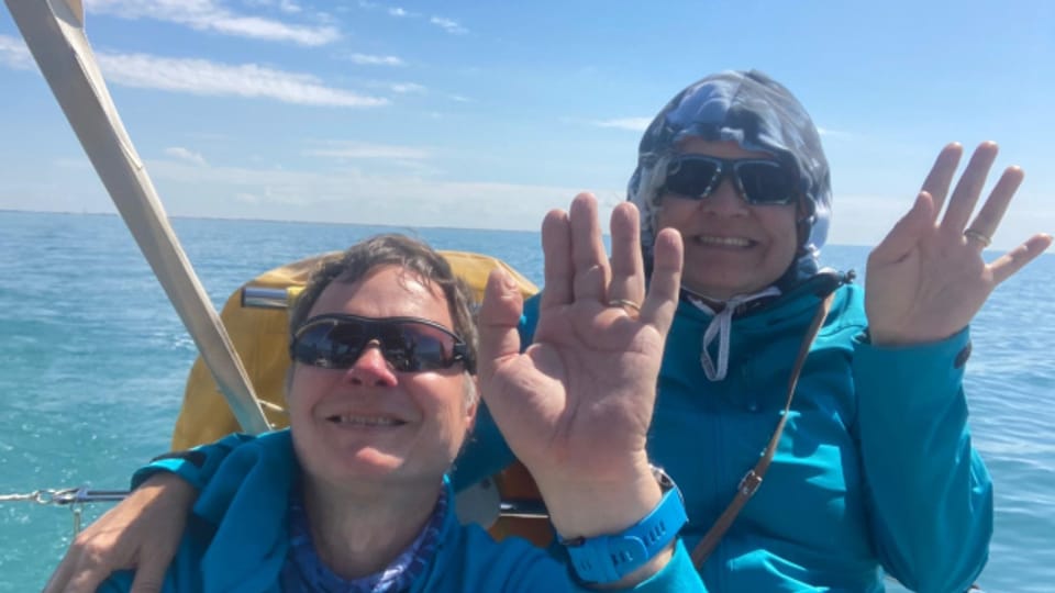 Franziska und Stefan Wüthrich leben auf einem Segelboot - Audio ...