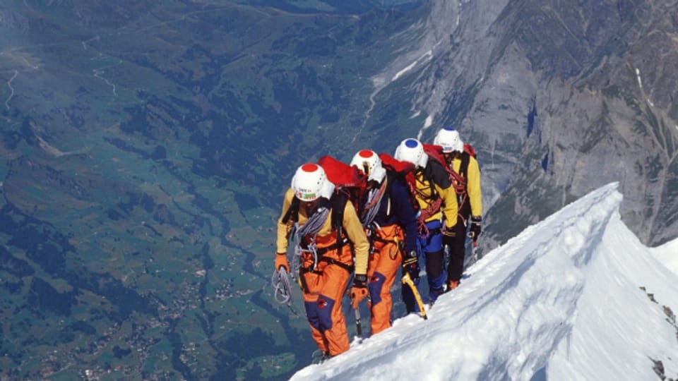 Vor 25 Jahren: Besteigung der Eiger-Nordwand live im TV - Audio ...