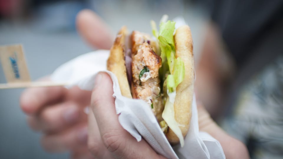 Fisch-Burger vom Brachsmen - Audio & Podcasts - SRF