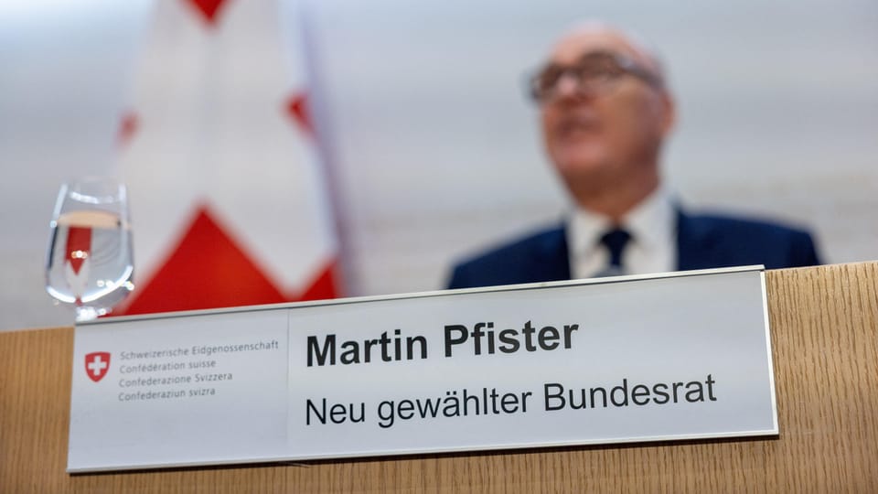 Ein Zuger Regierungsrat wird Bundesrat für die Mitte: Martin Pfister ...