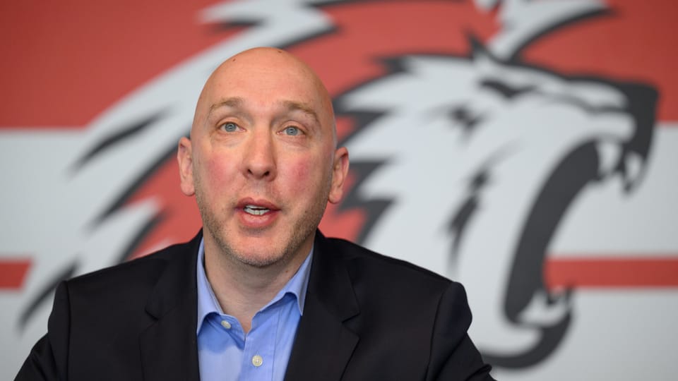 In John Fusts Brust schlagen zwei Herzen - Audio & Podcasts - SRF