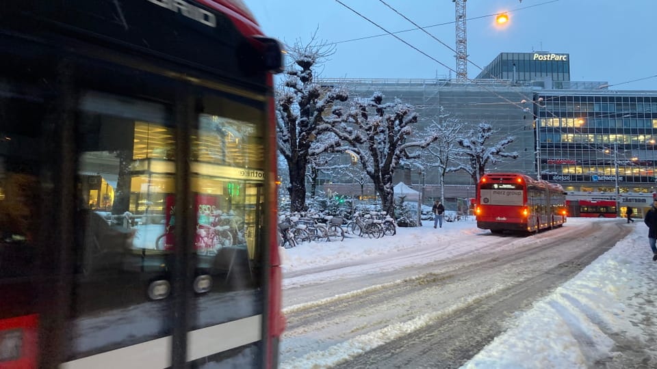 Schon wieder standen Busse in der Stadt Bern still – warum? - Audio ...