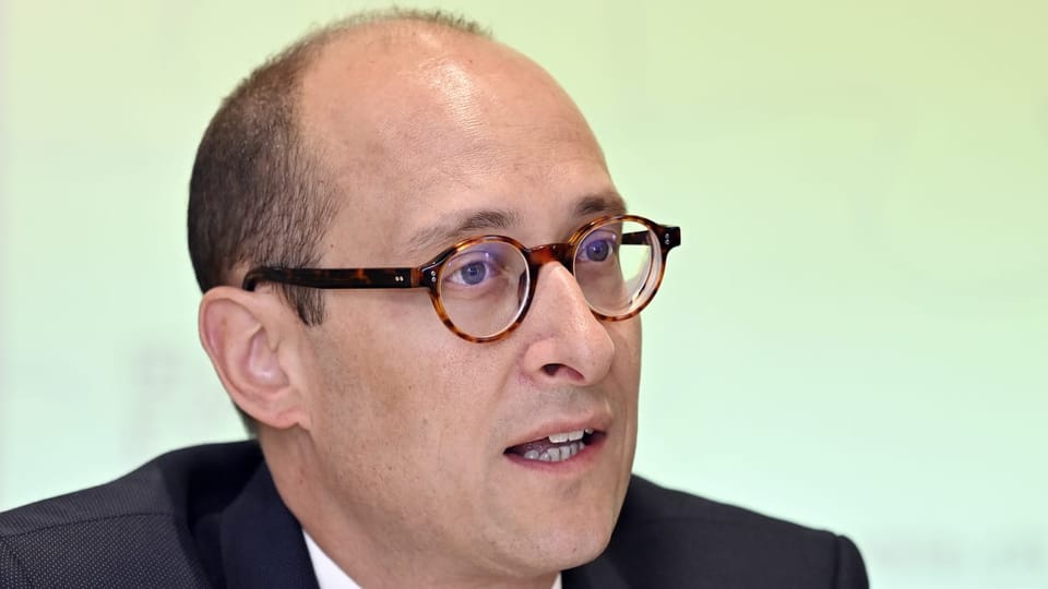 Weitere Absage: Candinas verzichtet auf Bundesratskandidatur - Audio ...