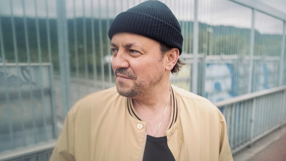 Phenomden kündigt mit «Mit mir use» sein sechstes Album an - Audio ...