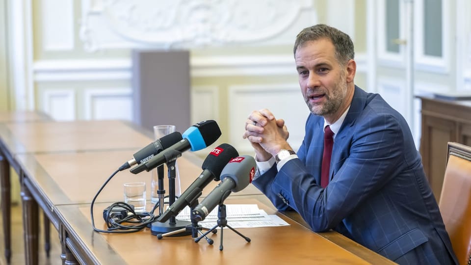 Antonio Hodgers kündet Rücktritt aus Genfer Regierung an - Audio ...