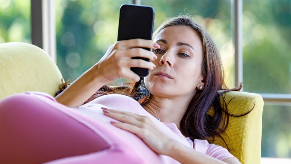 Smartphone: Wie sich der Handykonsum auf die Gesundheit auswirkt ...