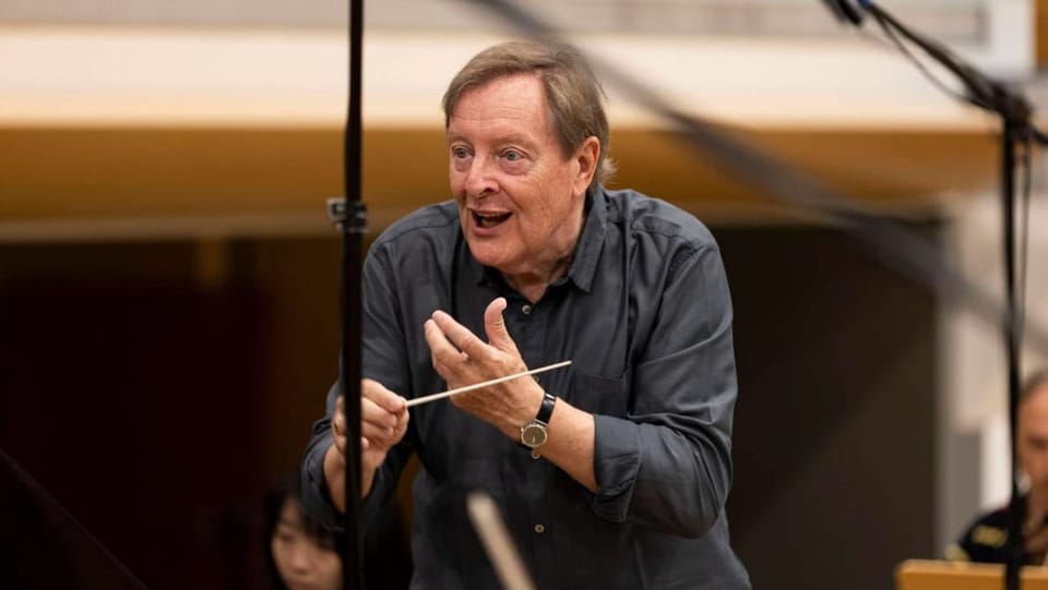 Swiss and very British: Der Dirigent Howard Griffiths - Audio ...