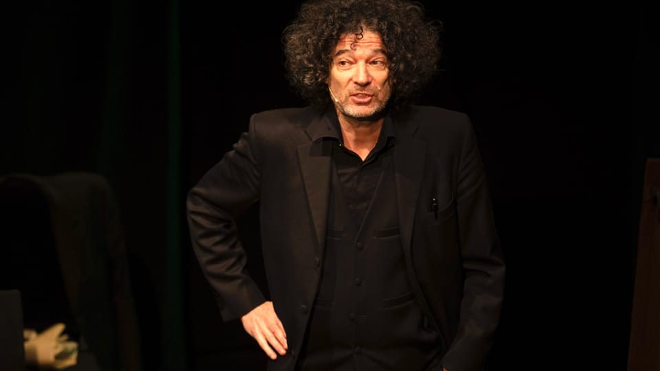 Alex Porter: «Ich kann gut so tun, als ob» - Audio & Podcasts - SRF