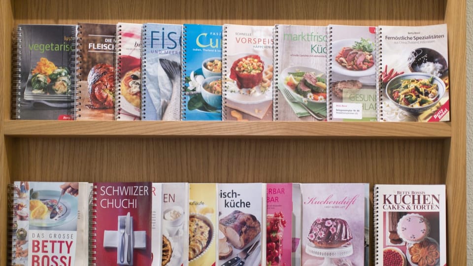 Kochbücher: Ein Dauerbrenner, aber kein Kassenschlager - Audio ...