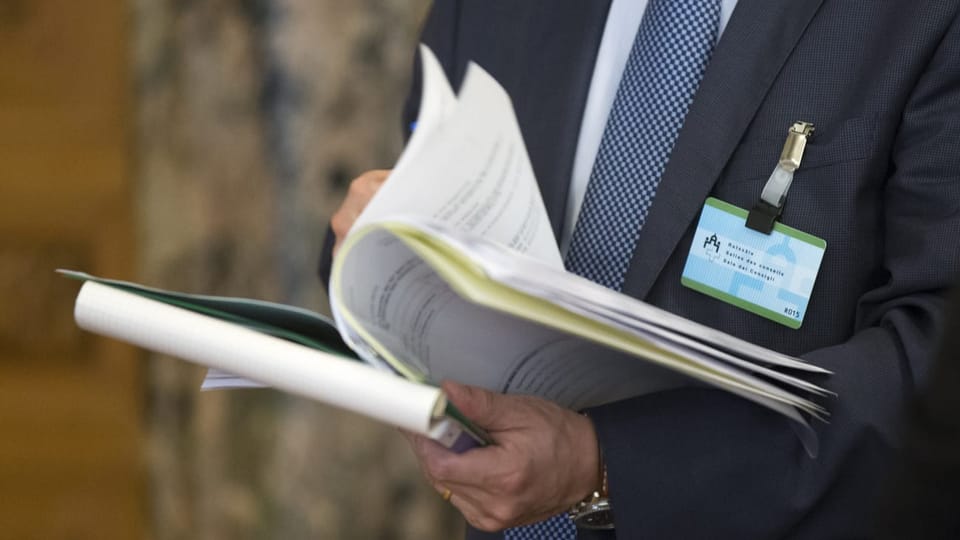 Transparenz in der Politik lohnt sich - Audio & Podcasts - SRF